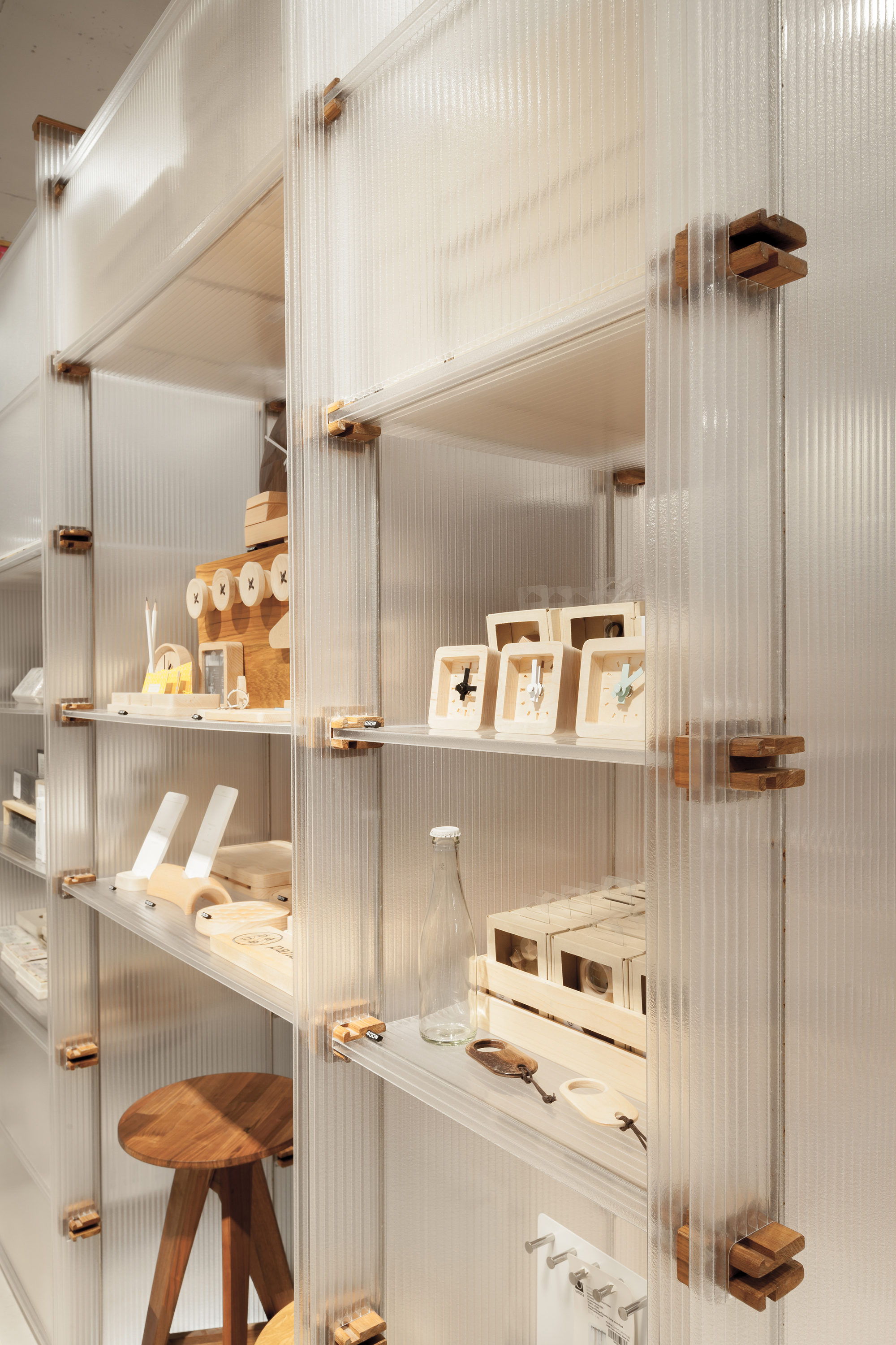 Gallery of ROOM Concept Store / Maincourse Architect - 21