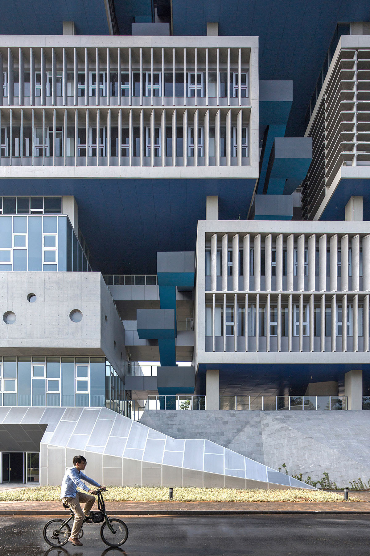 Gallery of Tsinghua Ocean Center / OPEN Architecture - 20