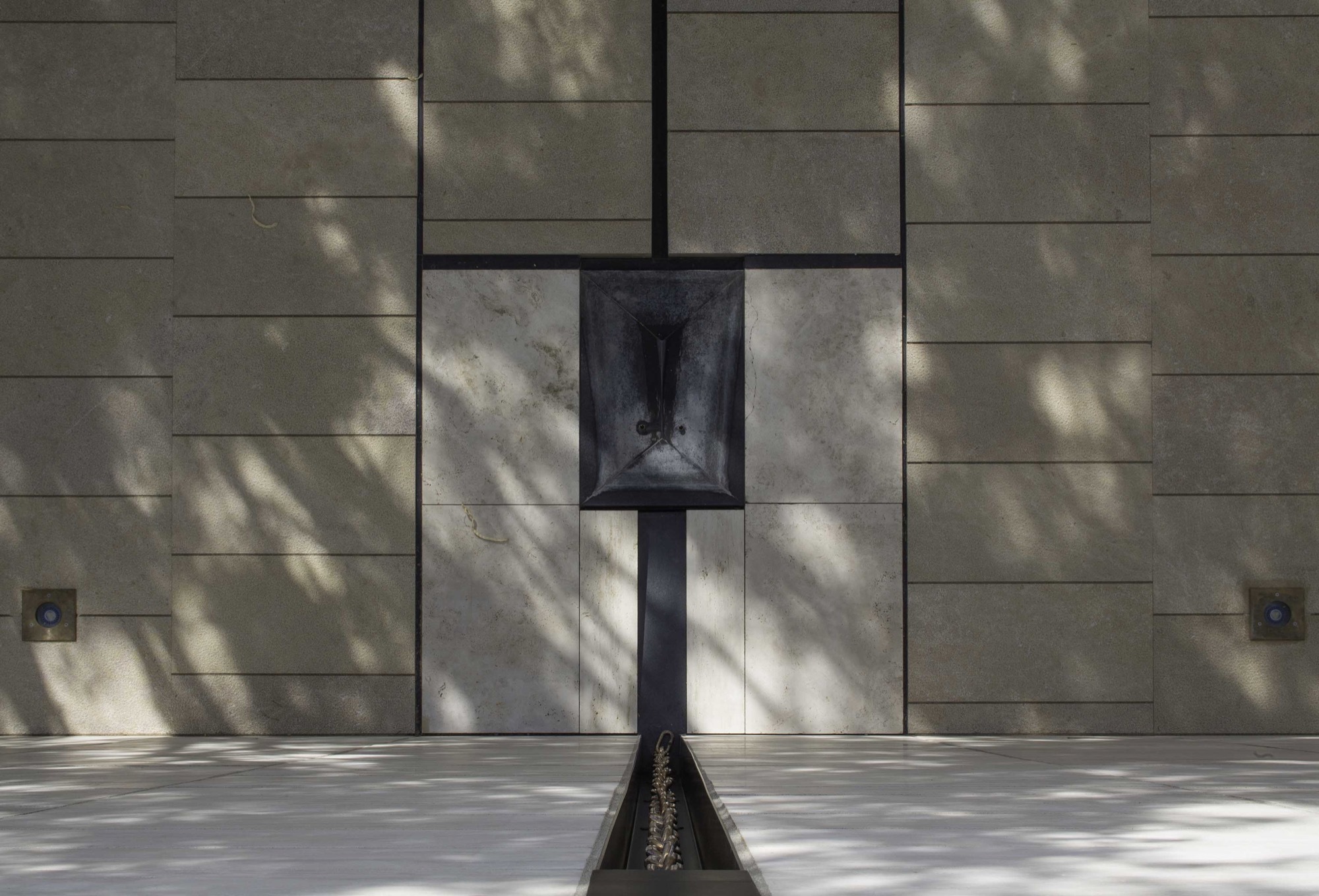 Gallery of Stone Court Villa / Marwan Al Sayed Inc. - 8