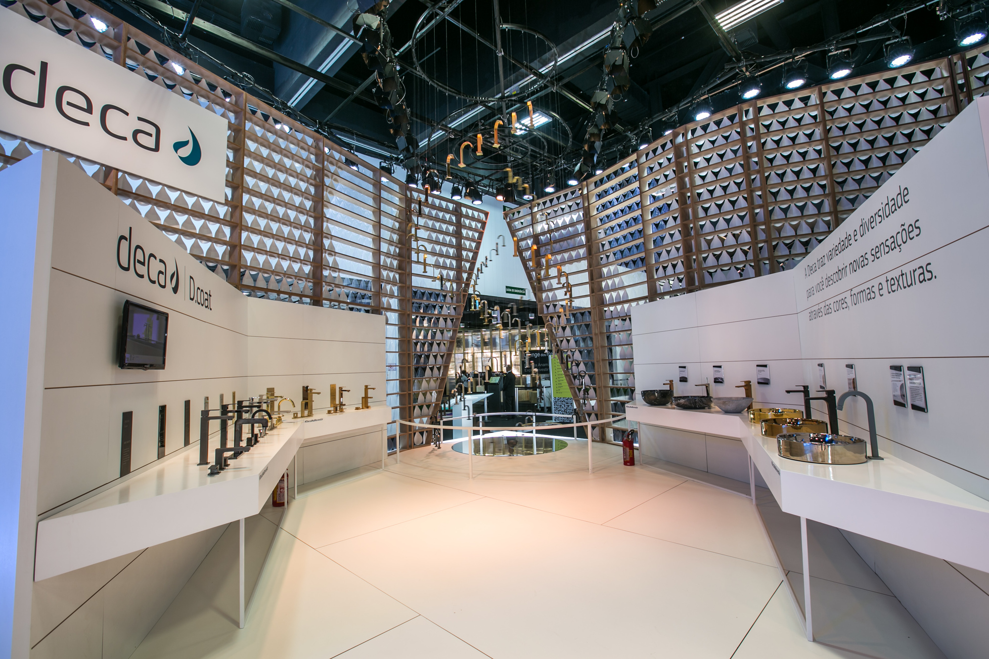 Galeria de Stand Deca/Hydra / GTM Cenografia - 13