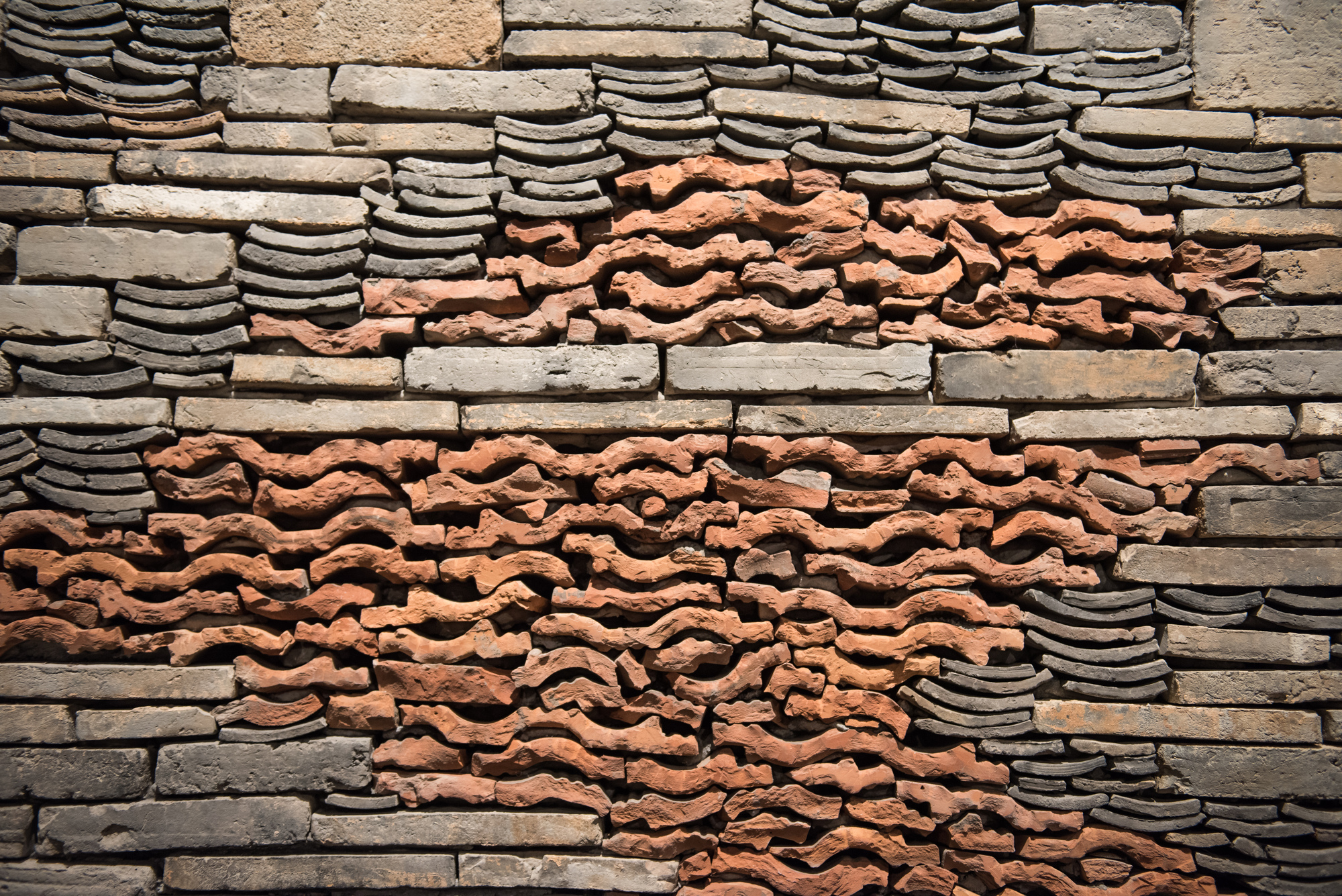 Gallery of Kenneth Frampton On The Work of Wang Shu and Lu Wenyu - 28