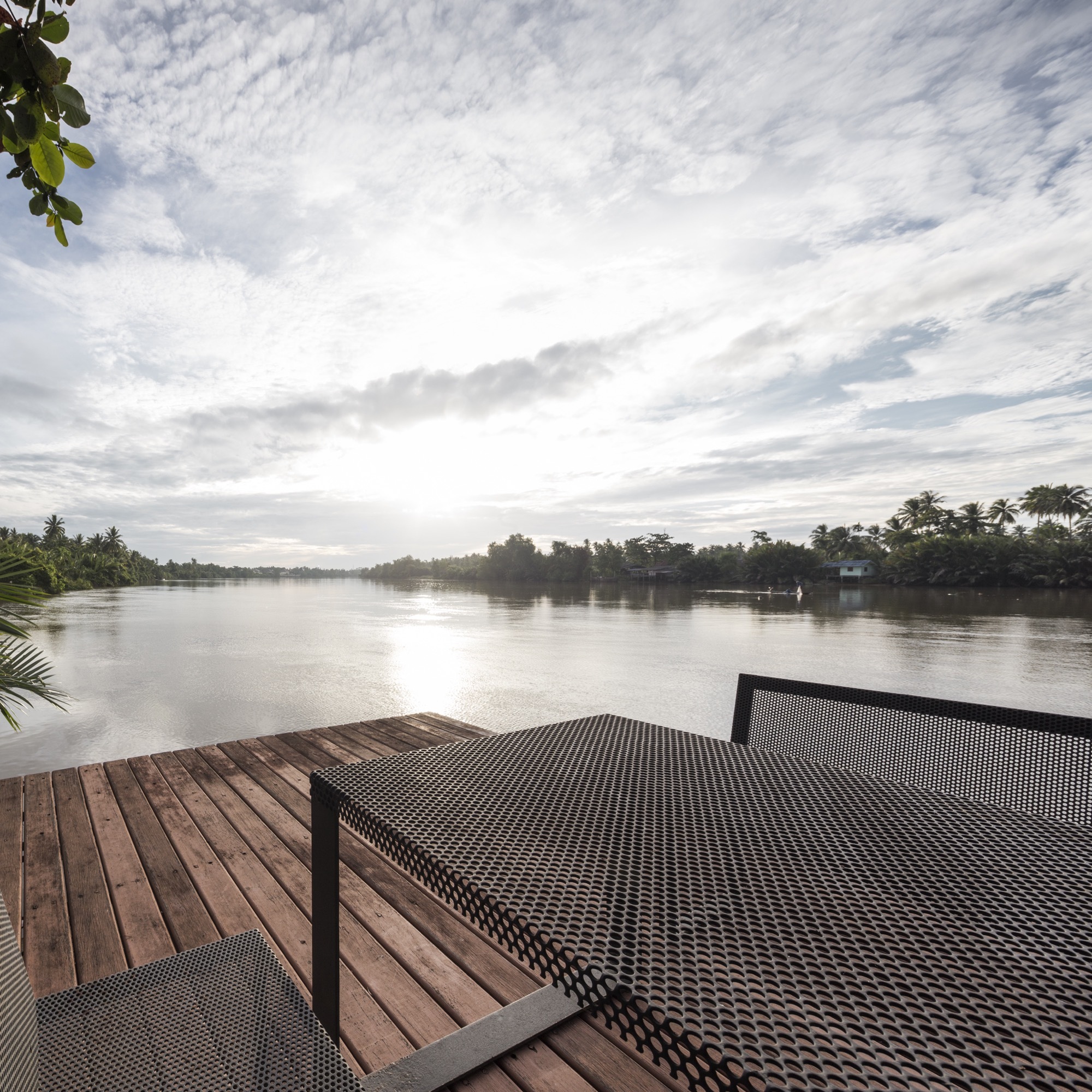 Galeria de Casa Flat Scape / EKAR - 7