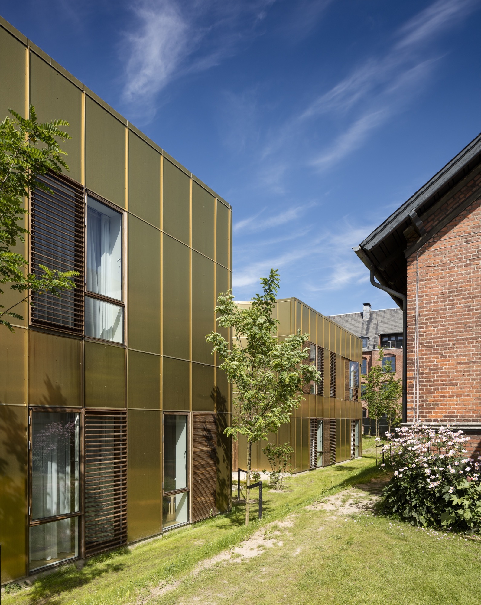 Gallery of Urban Hospice / NORD Architects - 11