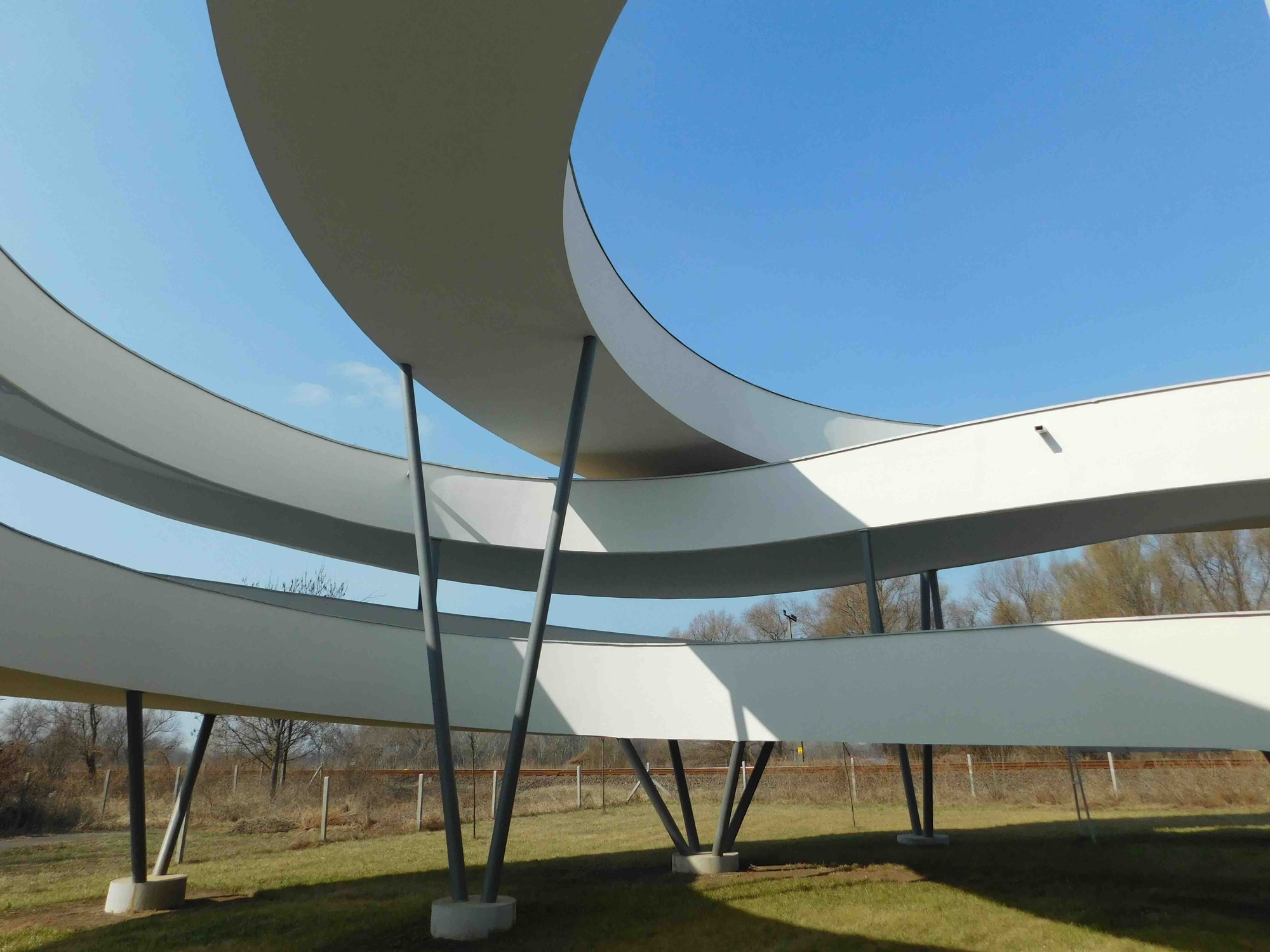 Gallery of Cycling Center / Ferdinand and Ferdinand Architects - 4