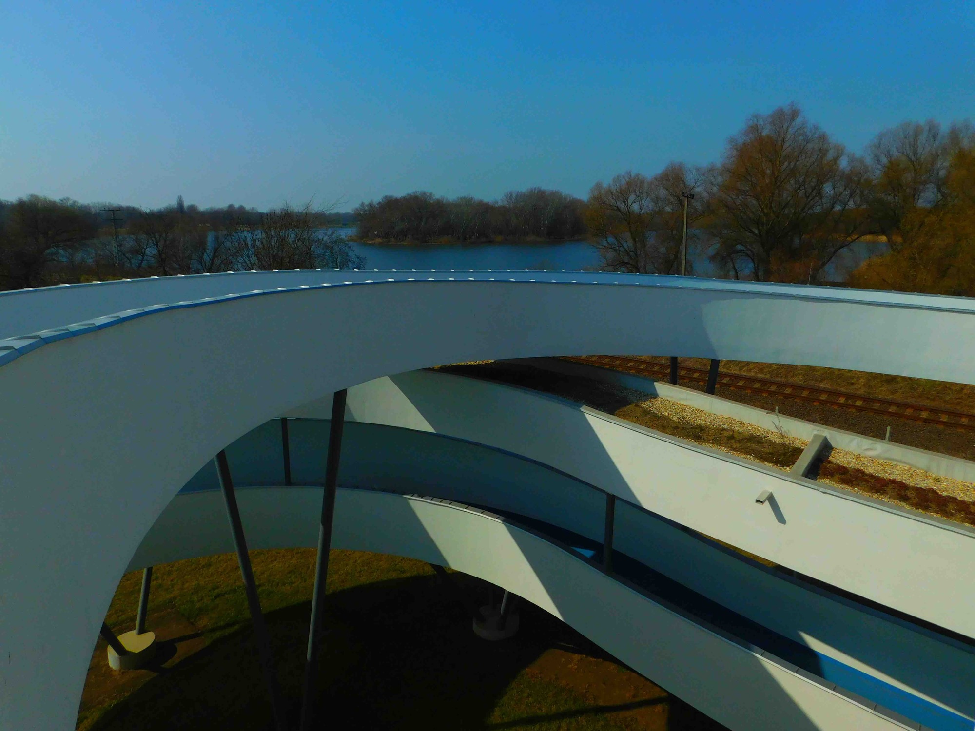 Gallery of Cycling Center / Ferdinand and Ferdinand Architects - 19