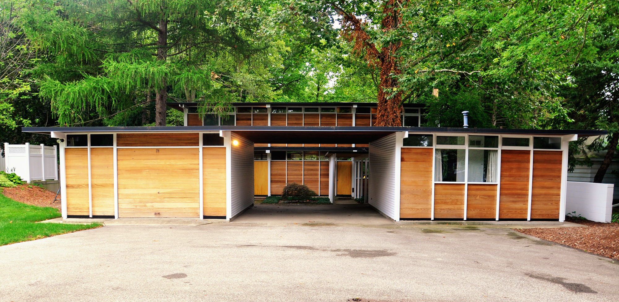 Gallery of Looking back on Charles and Ray Eames’ De Pree House - 4