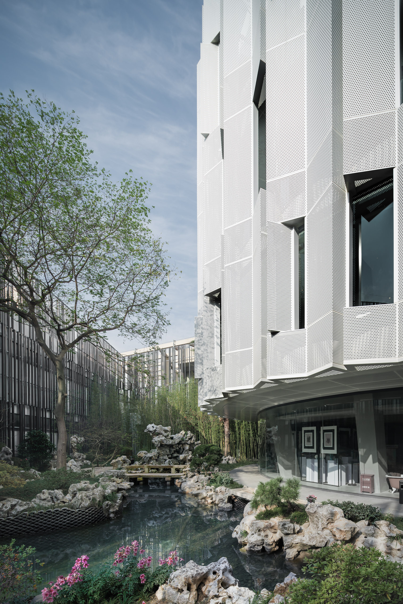 Gallery of Eight Tenths Garden / Wutopia Lab - 8