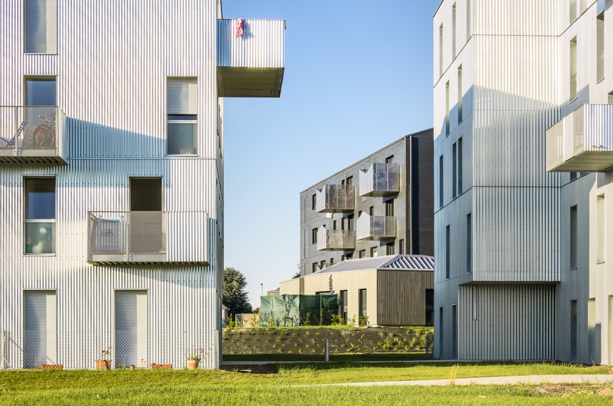 Gallery of LE RHEU / PETITDIDIERPRIOUX Architects - 24