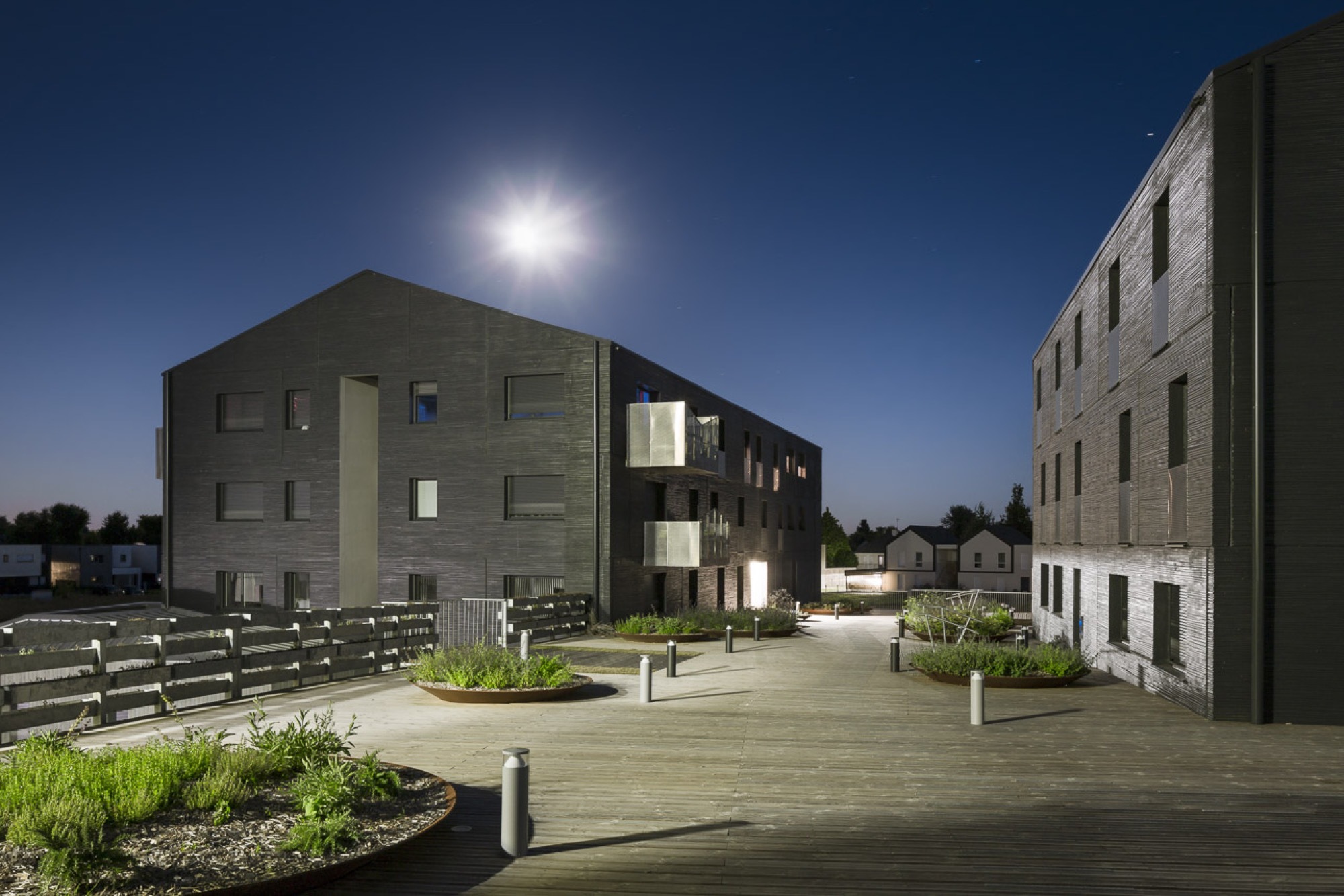 Gallery of LE RHEU / PETITDIDIERPRIOUX Architects - 14