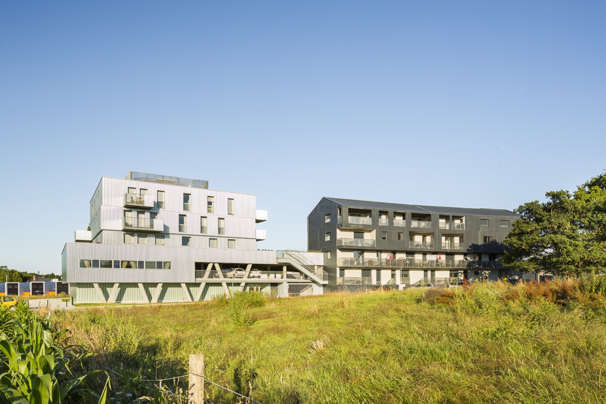 Gallery of LE RHEU / PETITDIDIERPRIOUX Architects - 44