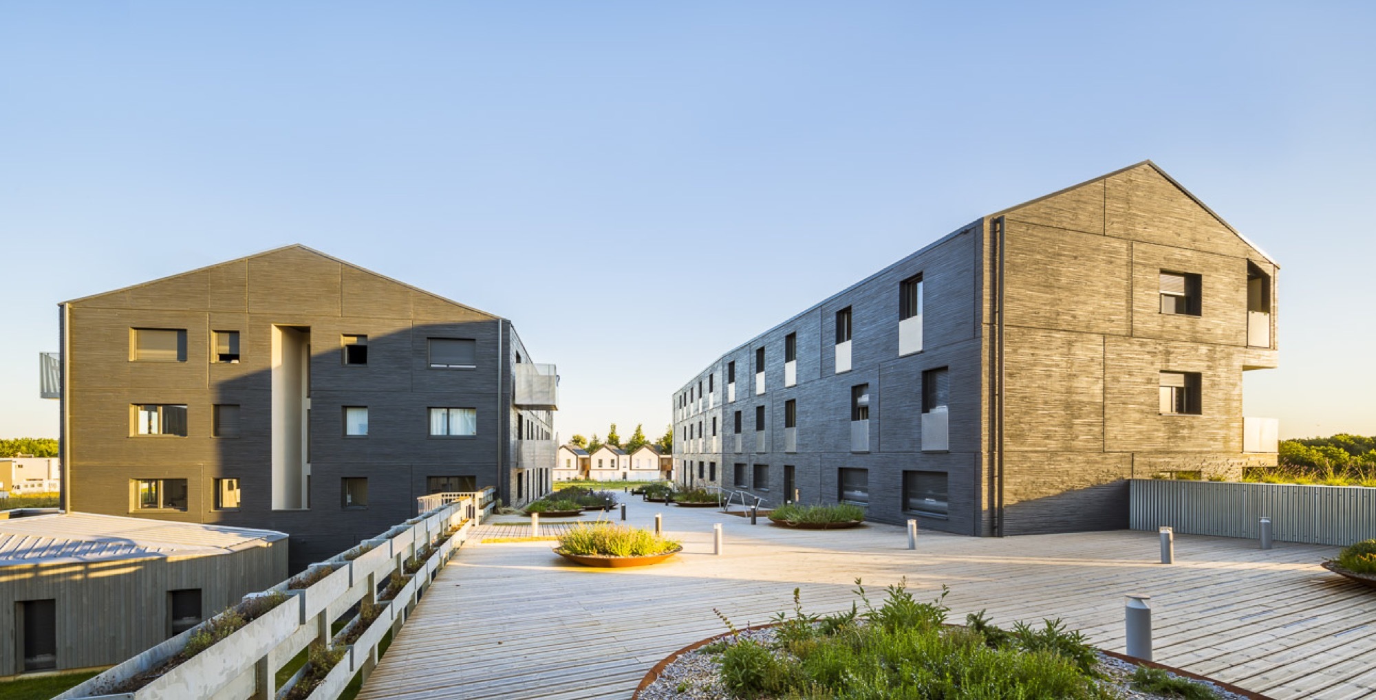 Gallery of LE RHEU / PETITDIDIERPRIOUX Architects - 32