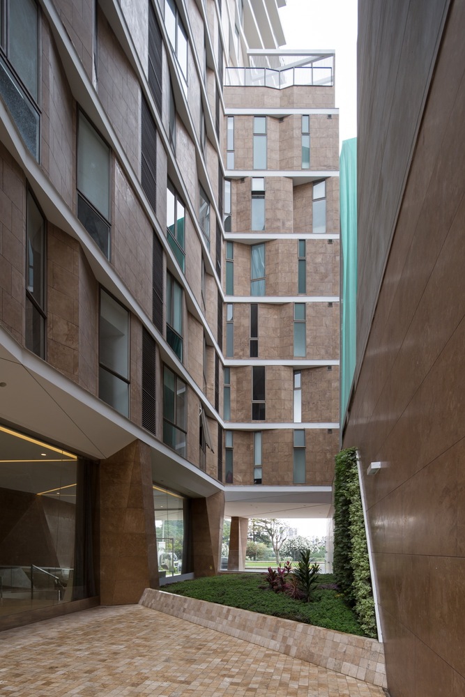 Gallery of AVA Building / Marsino Arquitectura - 3