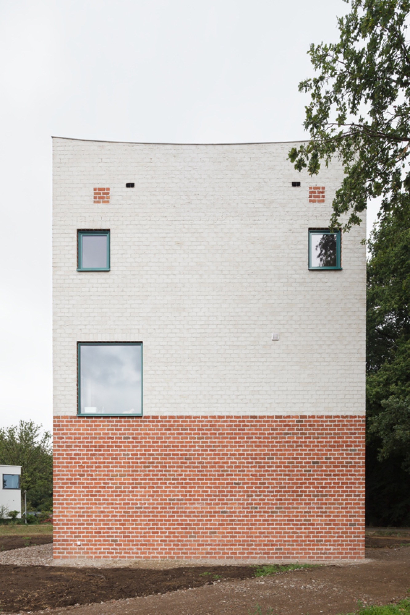 Gallery of Atlas House / MONADNOCK - 8