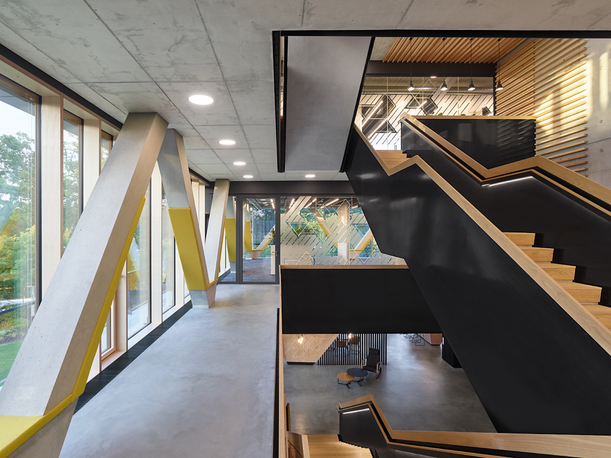 Gallery of Innovation Center 2.0 / SCOPE Architekten - 25