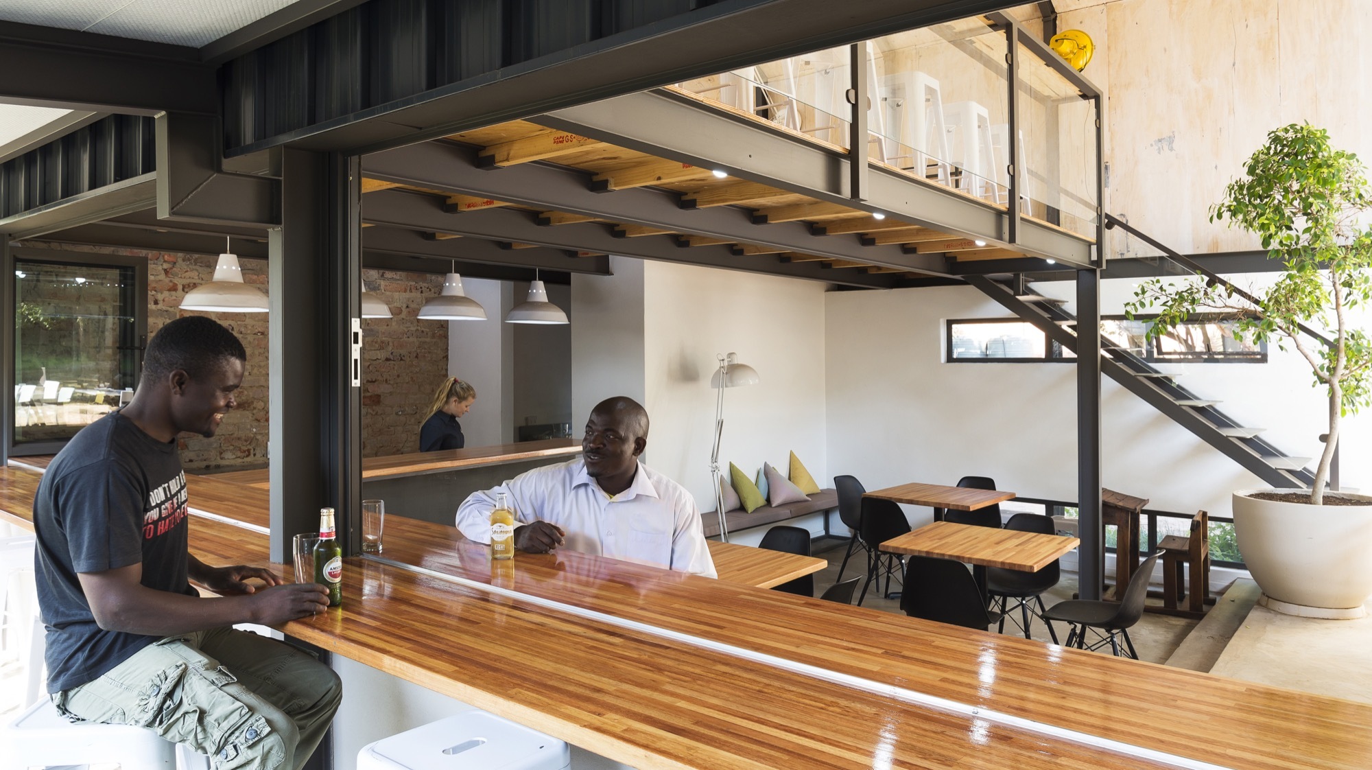 Gallery of Create Café / Nadine Engelbrecht Architect - 16