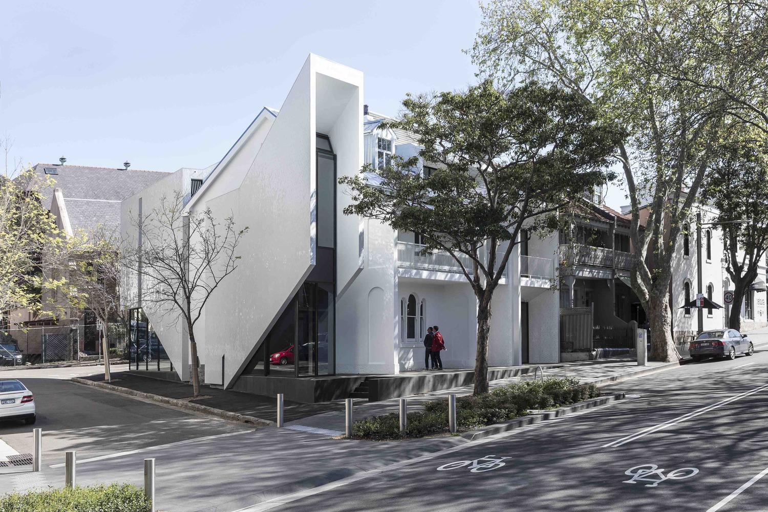 Gallery of Crown 515 / Smart Design Studio - 5
