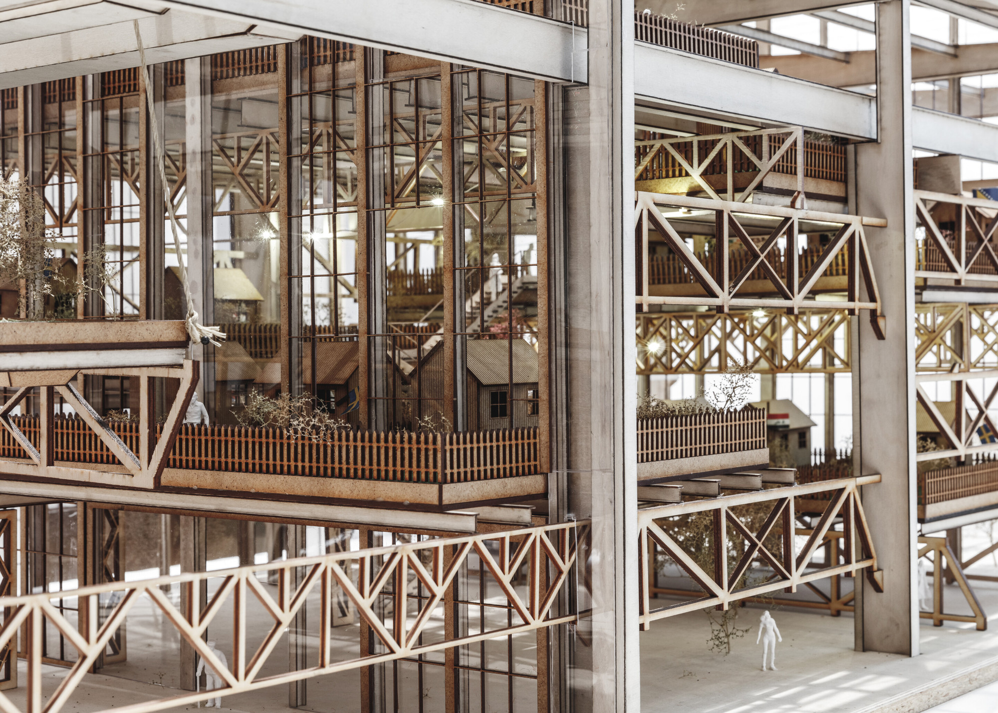 Gallery of "Wasteland" Provides a Tactile Insight into the World of ...