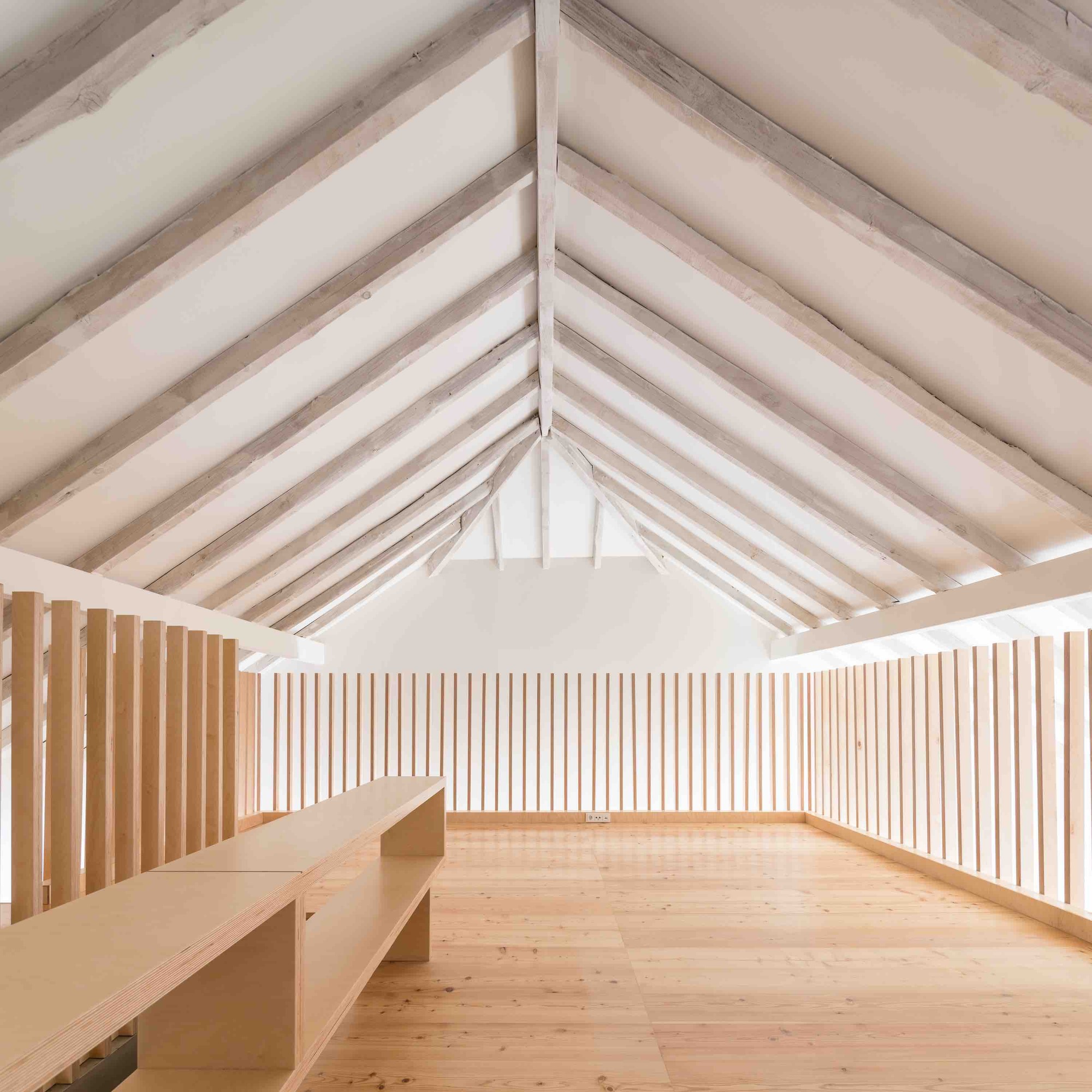 Gallery of House in Trafaria / Manuel Tojal Architects - 41