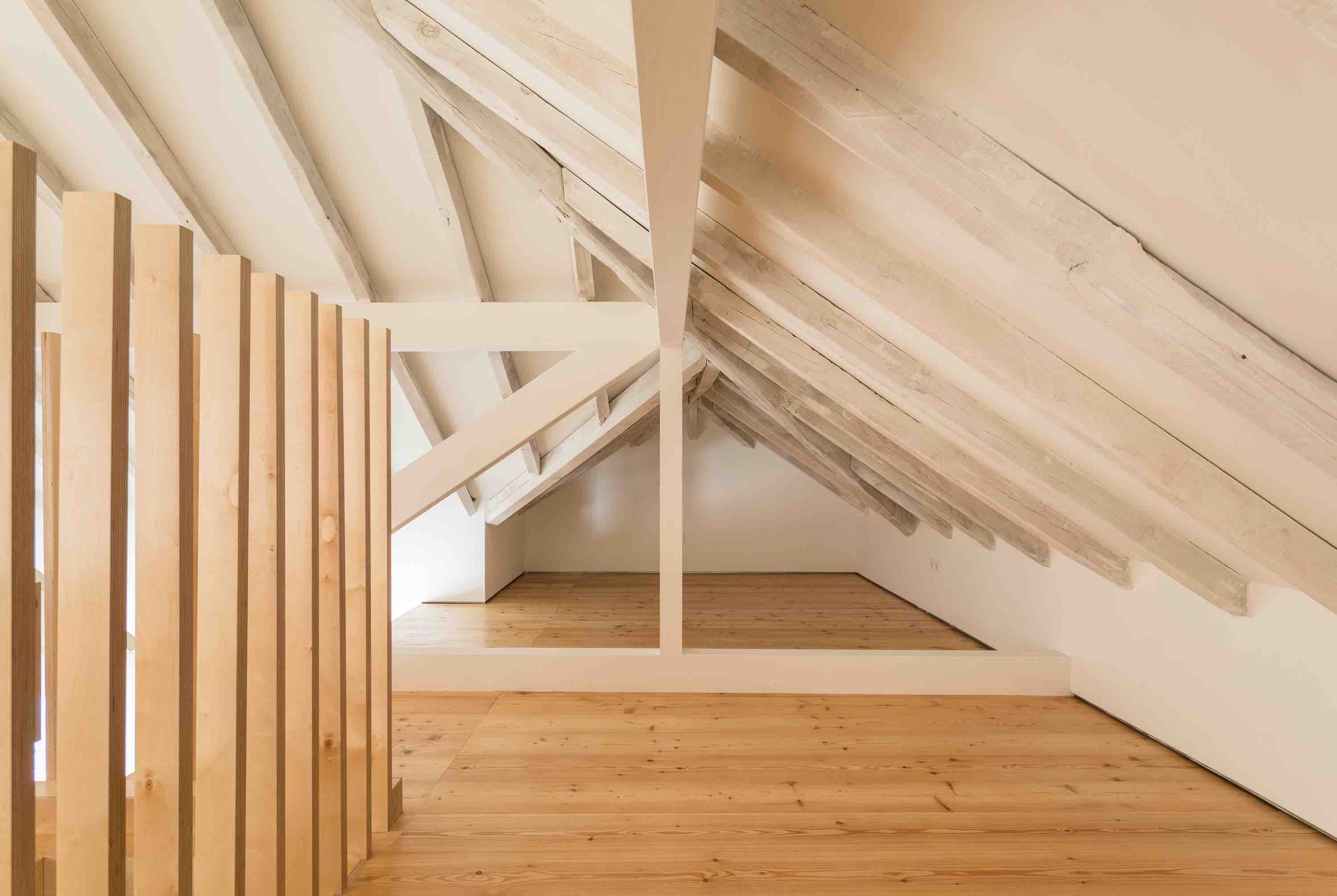 Gallery of House in Trafaria / Manuel Tojal Architects - 8