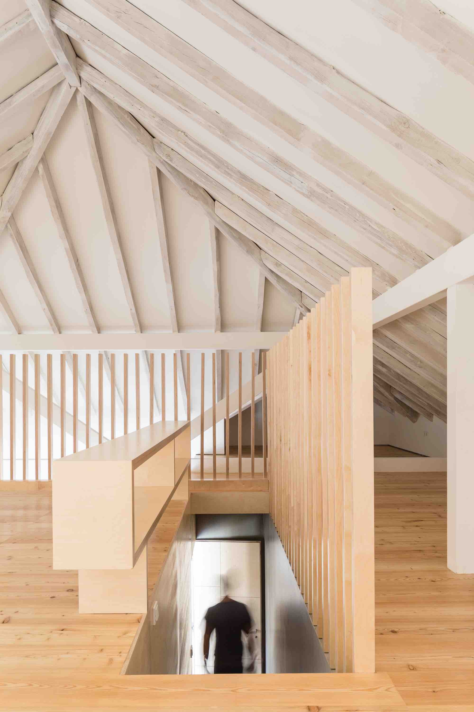 Gallery of House in Trafaria / Manuel Tojal Architects - 35