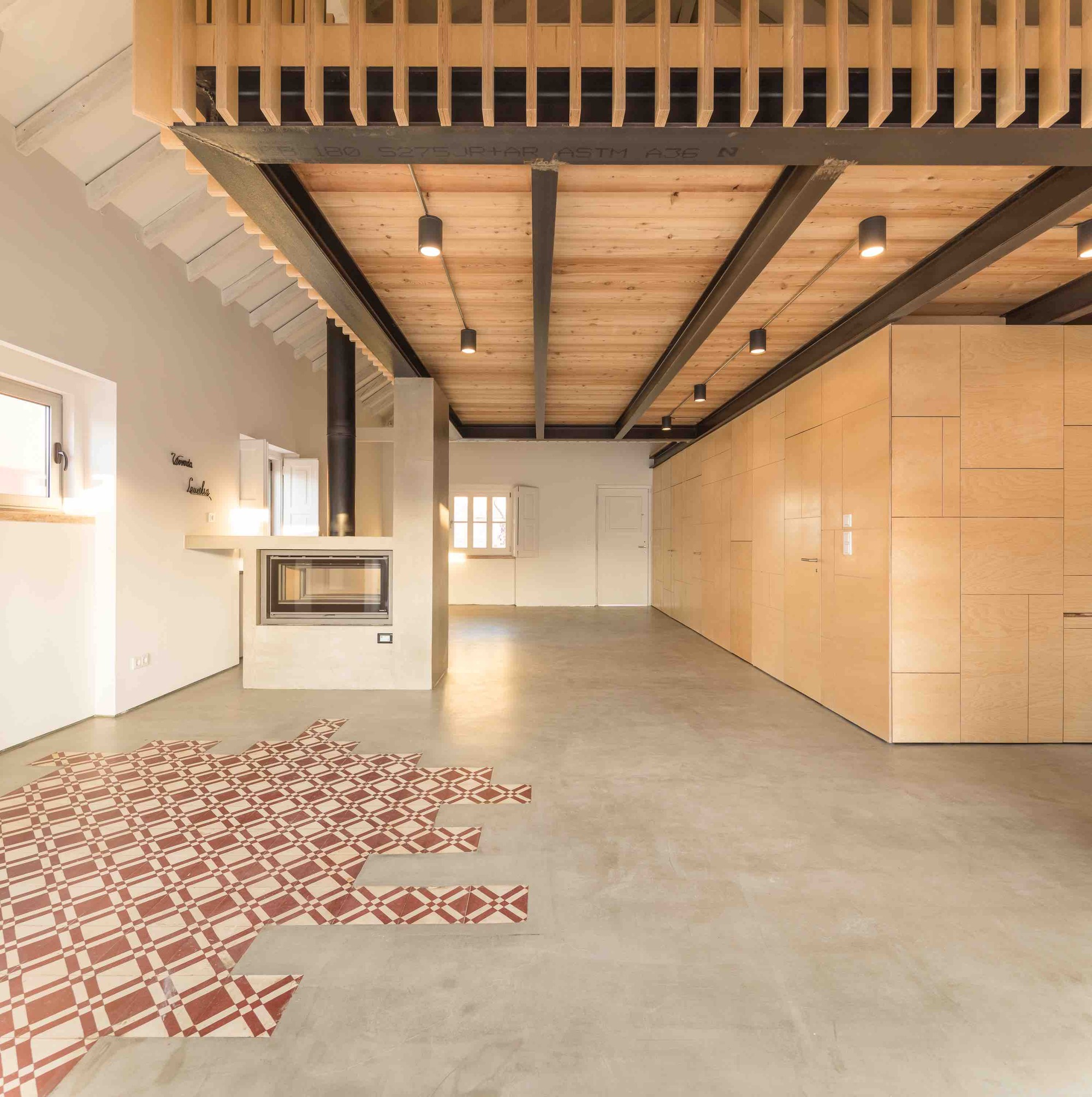 Gallery of House in Trafaria / Manuel Tojal Architects - 4