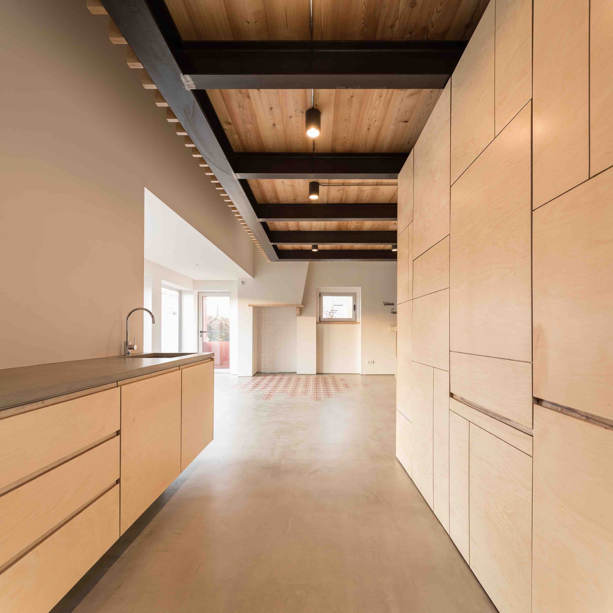 Gallery of House in Trafaria / Manuel Tojal Architects - 29