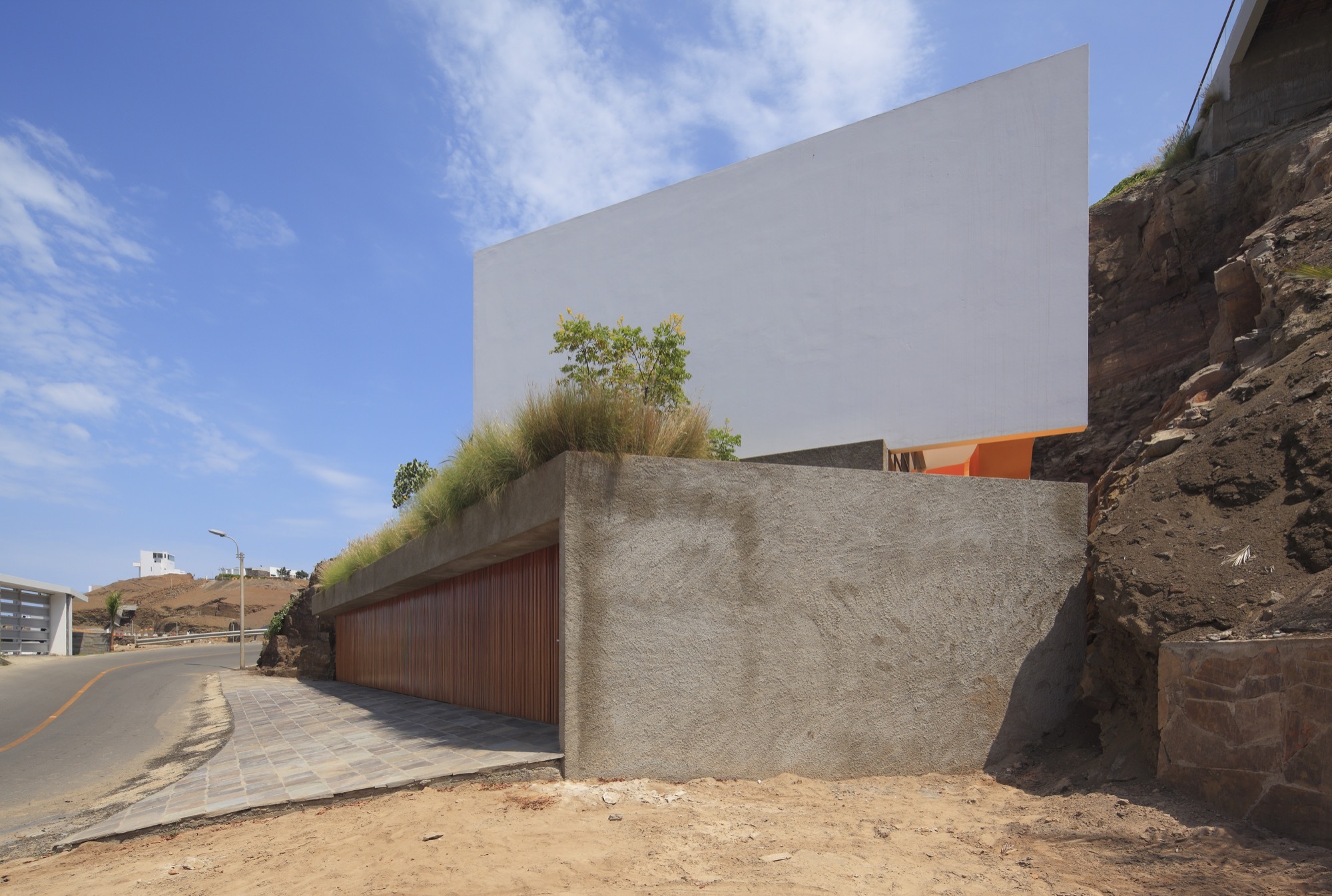 Gallery of Lapa House / Martin Dulanto - 18