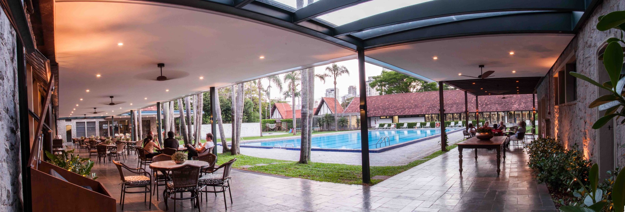 Galeria de Varanda da Piscina da Shp / VD Arquitetura - 15