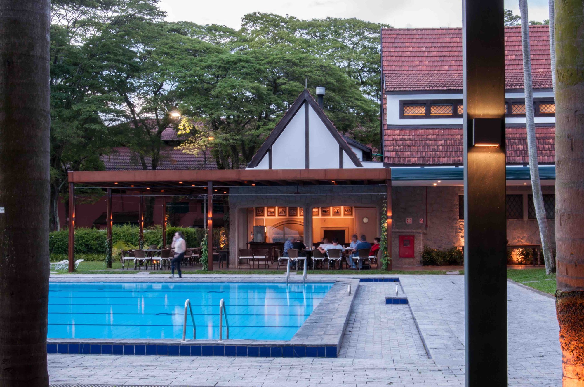 Galeria de Varanda da Piscina da Shp / VD Arquitetura - 9