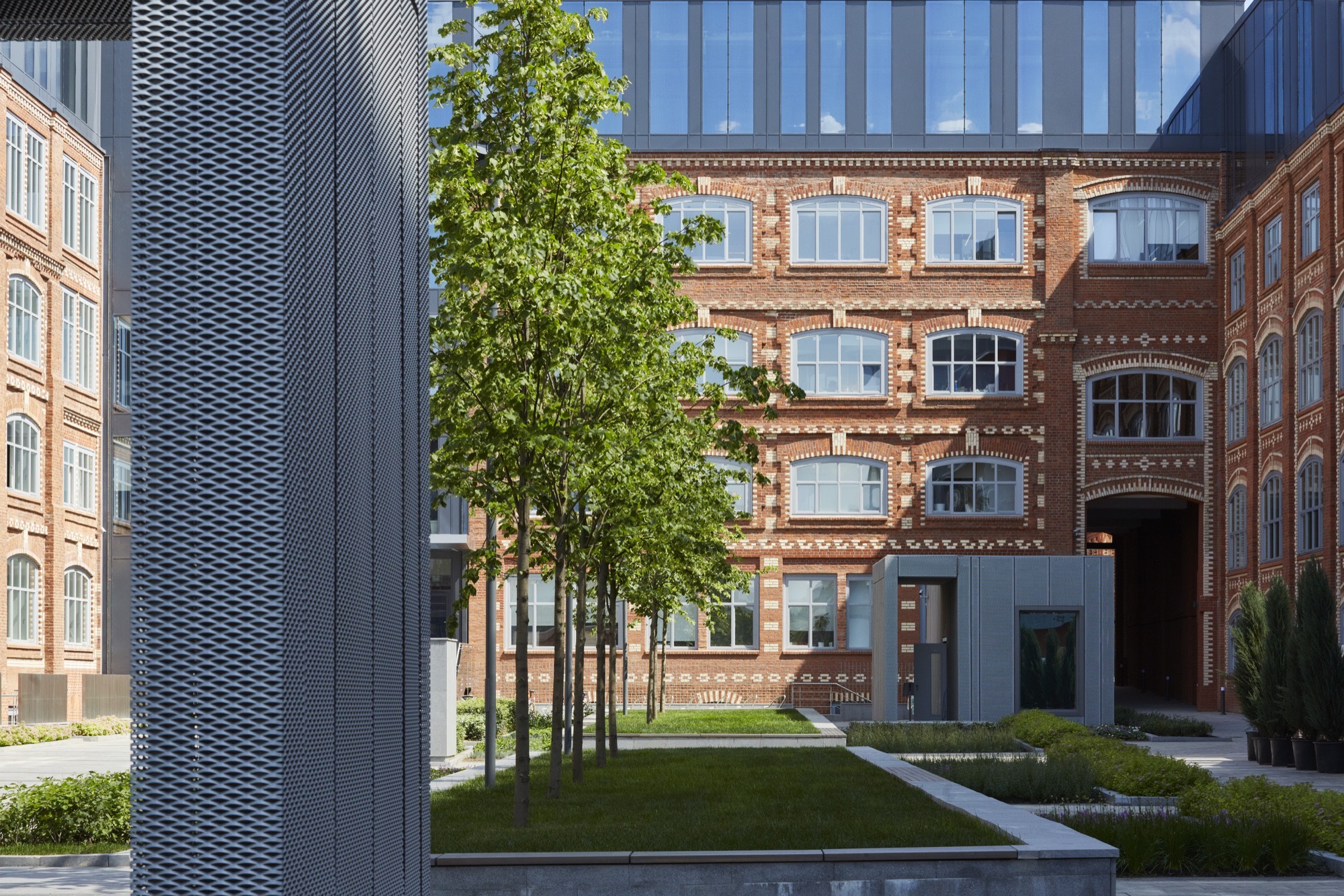 Gallery of Bolshevik Factory-Museum of Russian Impressionism / John ...