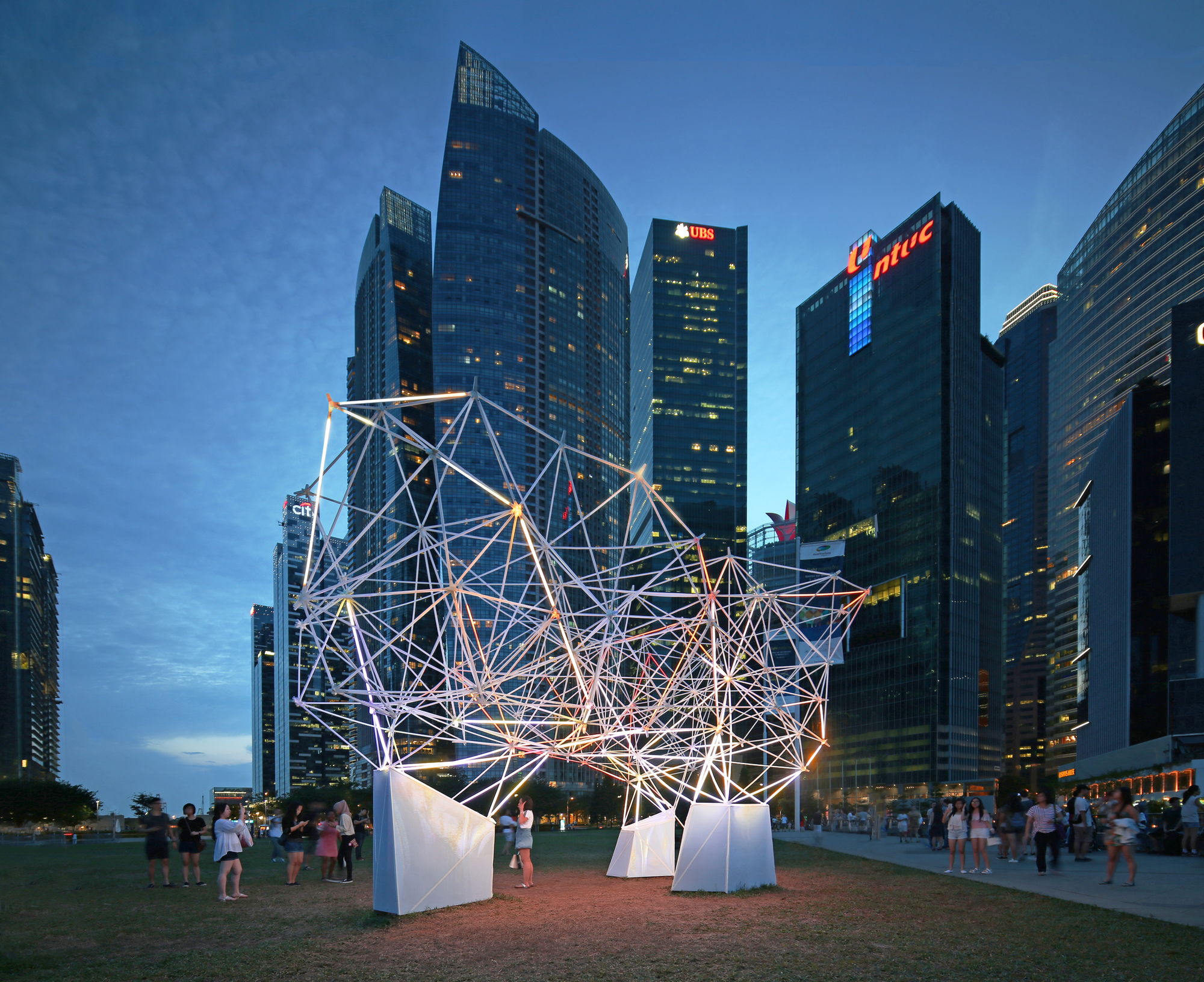 Gallery of SUTD Professors Bring Parametric Design To Light in ...