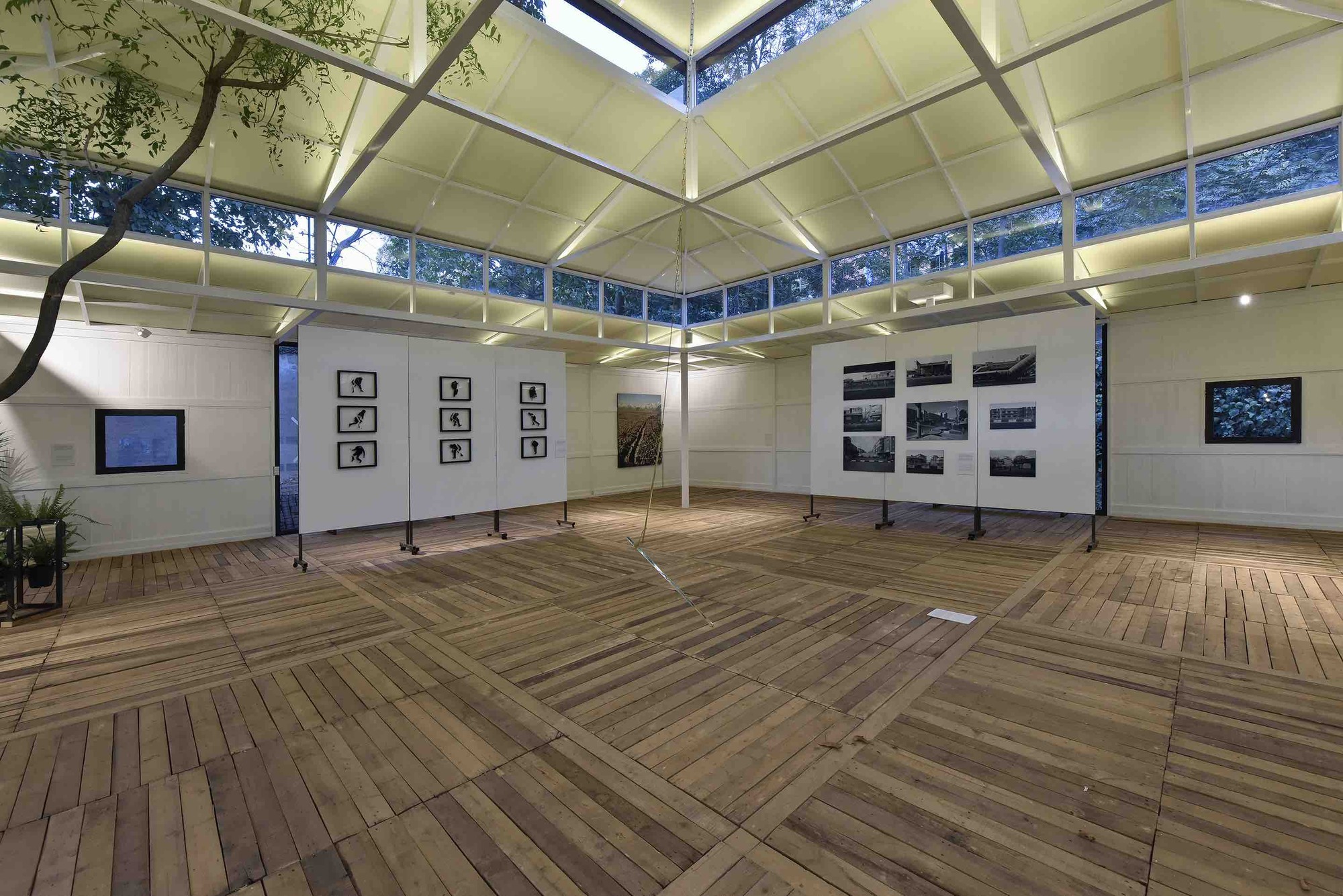 Gallery of Multifunctional Gallery Space in Tehran / Kazem Keyhani - 16