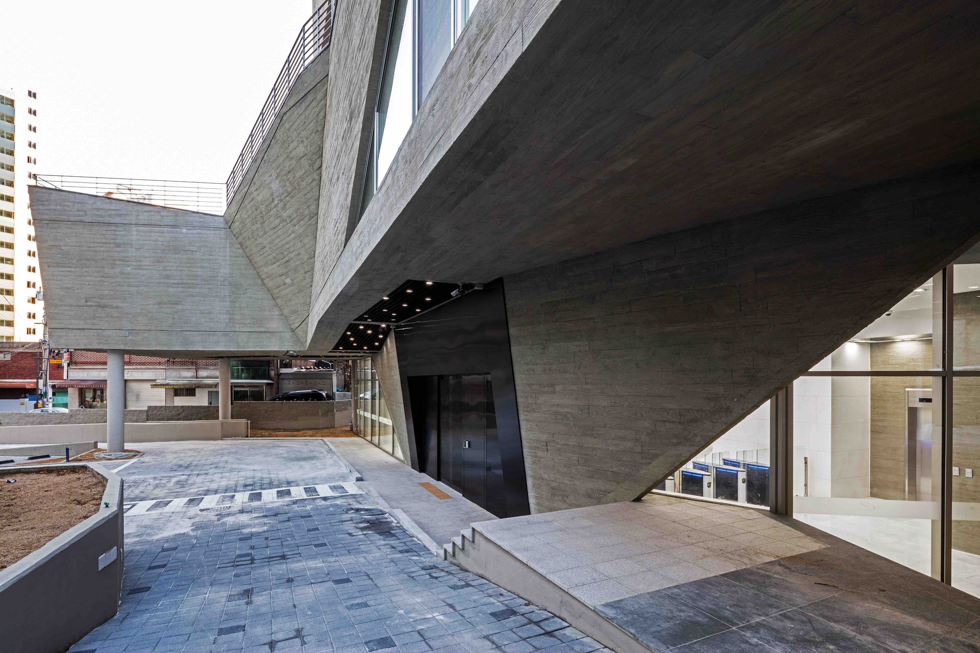 Gallery of Unicity / D-Werker Architects - 18