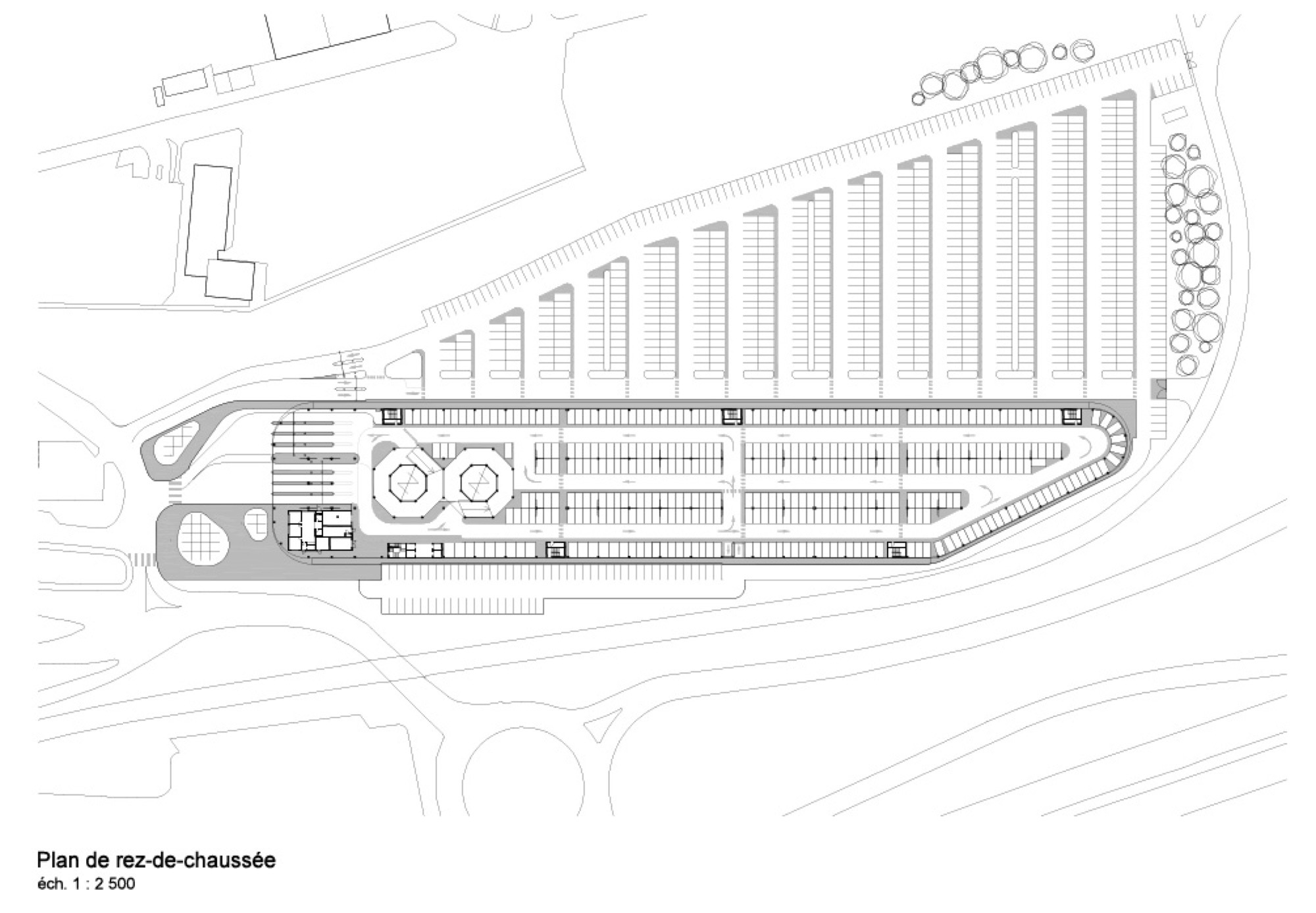 Galería de Estacionamiento F4 / DeA architectes - 10