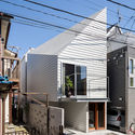 22 Skinny Houses With a Narrow Footprint and a Broad Impact | ArchDaily