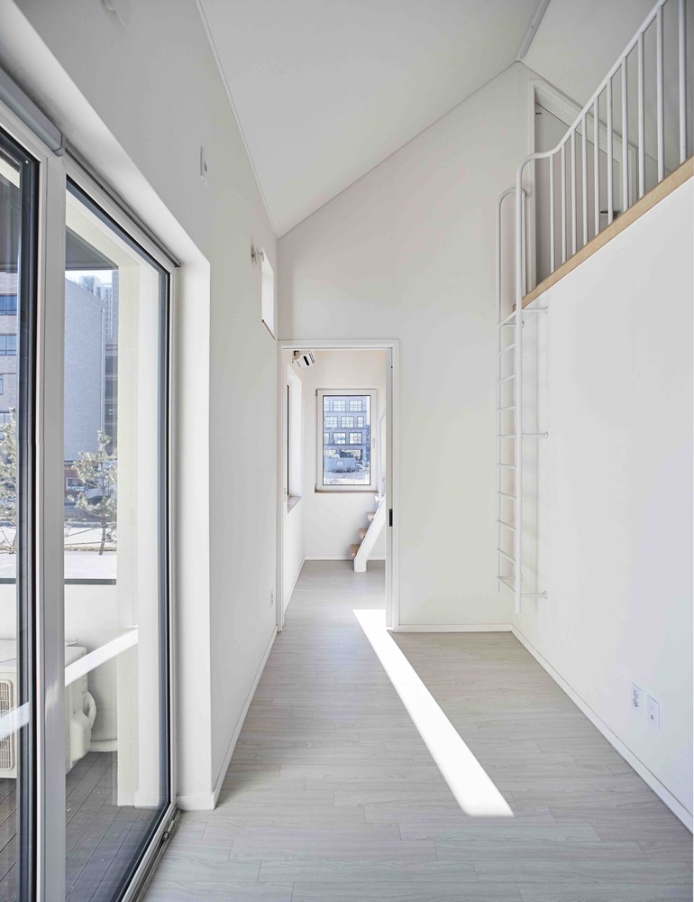 Galería De Skinny Houses 22 Casas Estrechas Que Generan Un Amplio Impacto 29