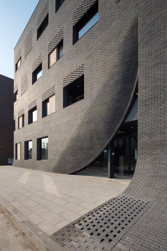 Gallery of 12 Dynamic Buildings in South Korea Pushing the Brick ...