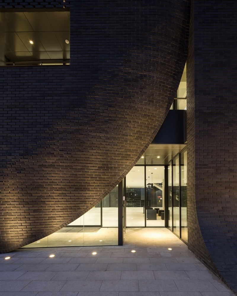 Gallery of 12 Dynamic Buildings in South Korea Pushing the Brick ...