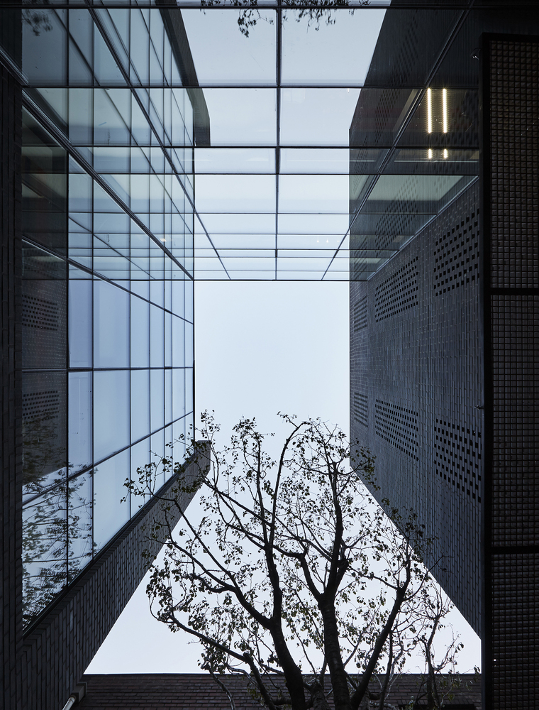 Gallery of 12 Dynamic Buildings in South Korea Pushing the Brick ...