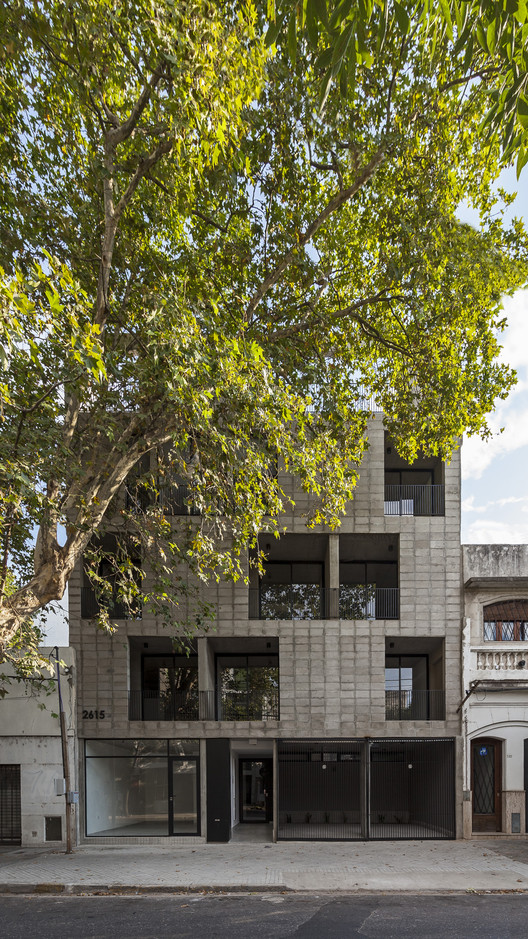 Edifício Tucumán / Garnerone + Ramos Arq | ArchDaily Brasil