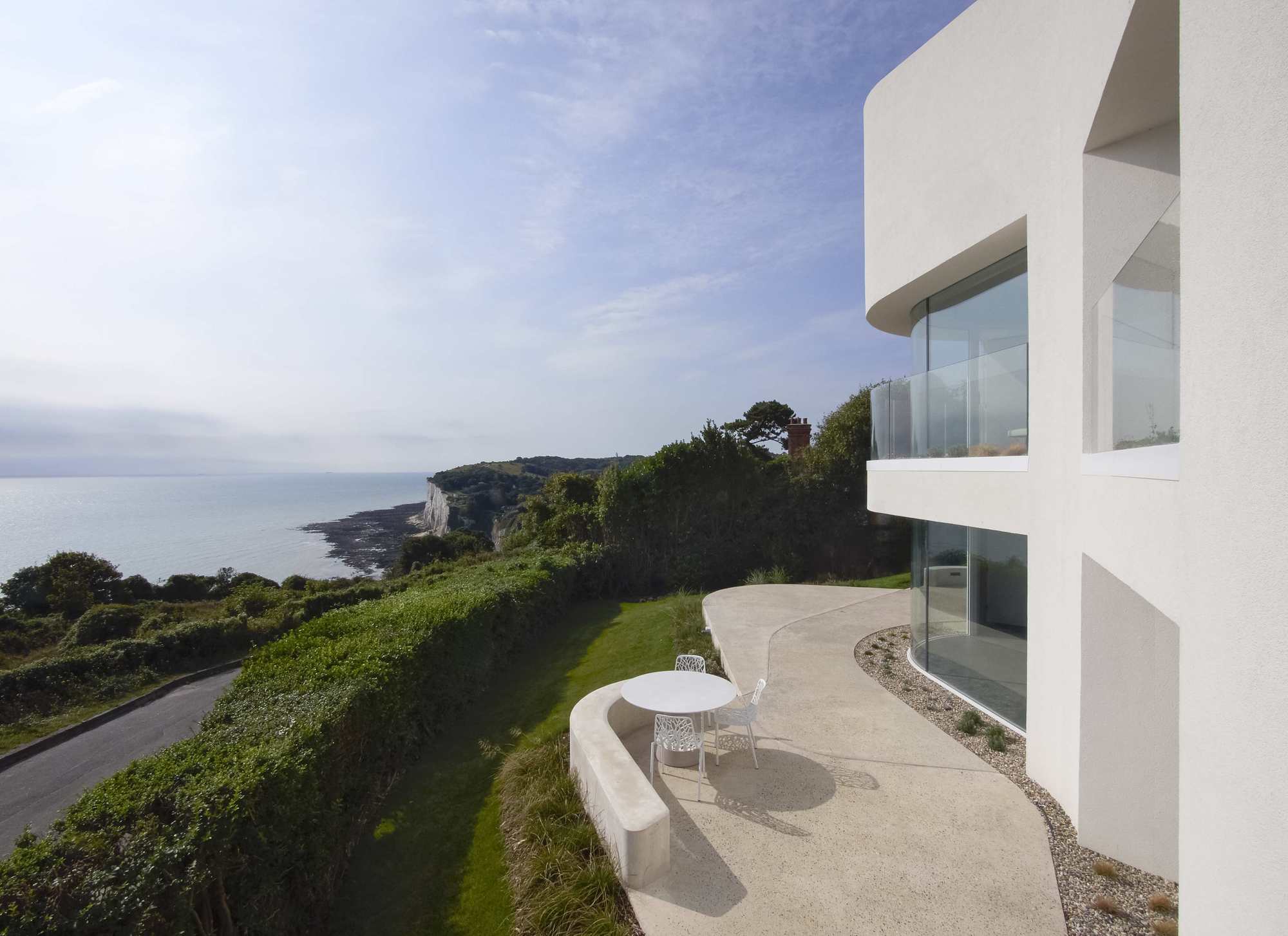 Gallery of Ness Point House / Tonkin Liu Architects - 7