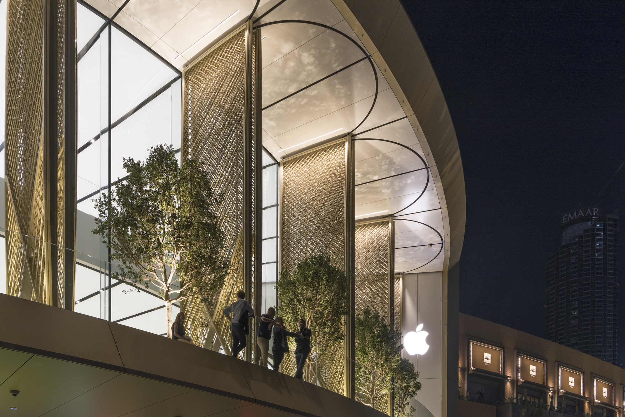 Galeria de Loja Apple de Dubai / Foster + Partners - 2