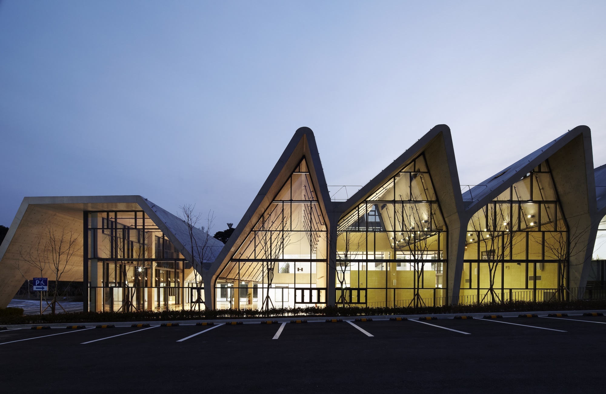 Gallery of Design Strategy & Research Center / THE_SYSTEM LAB - 9