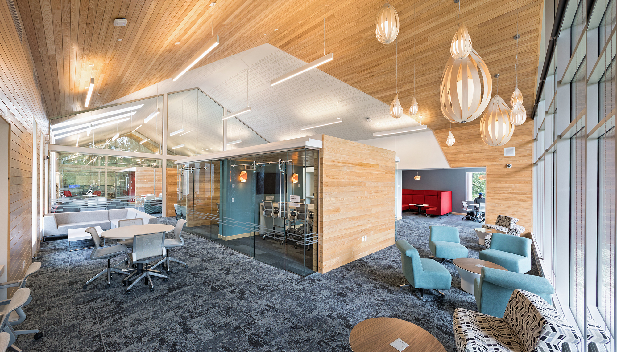 Gallery of Varina Area Library / BCWH Architects - 20