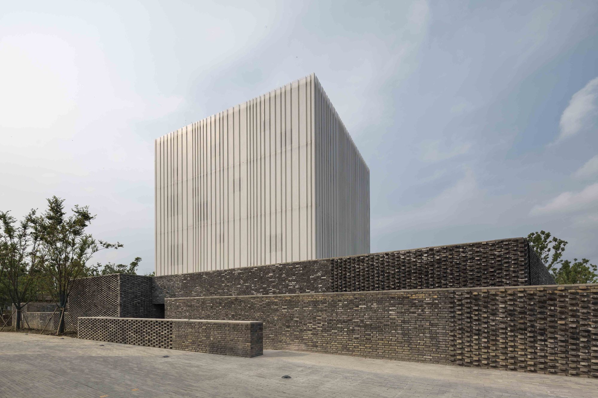 Gallery of Suzhou Chapel / Neri&Hu Design and Research Office - 16
