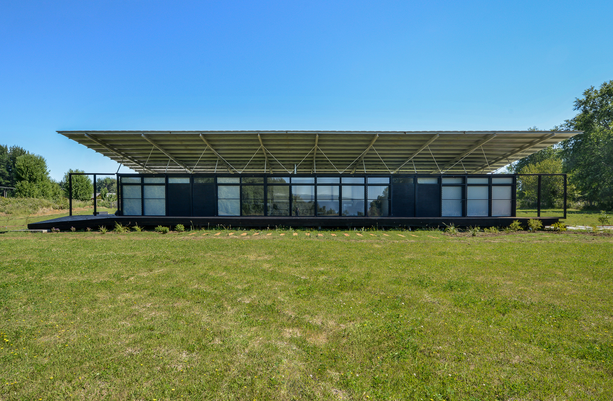 Gallery of House in Molco / Cristián Axl Valdés - 7
