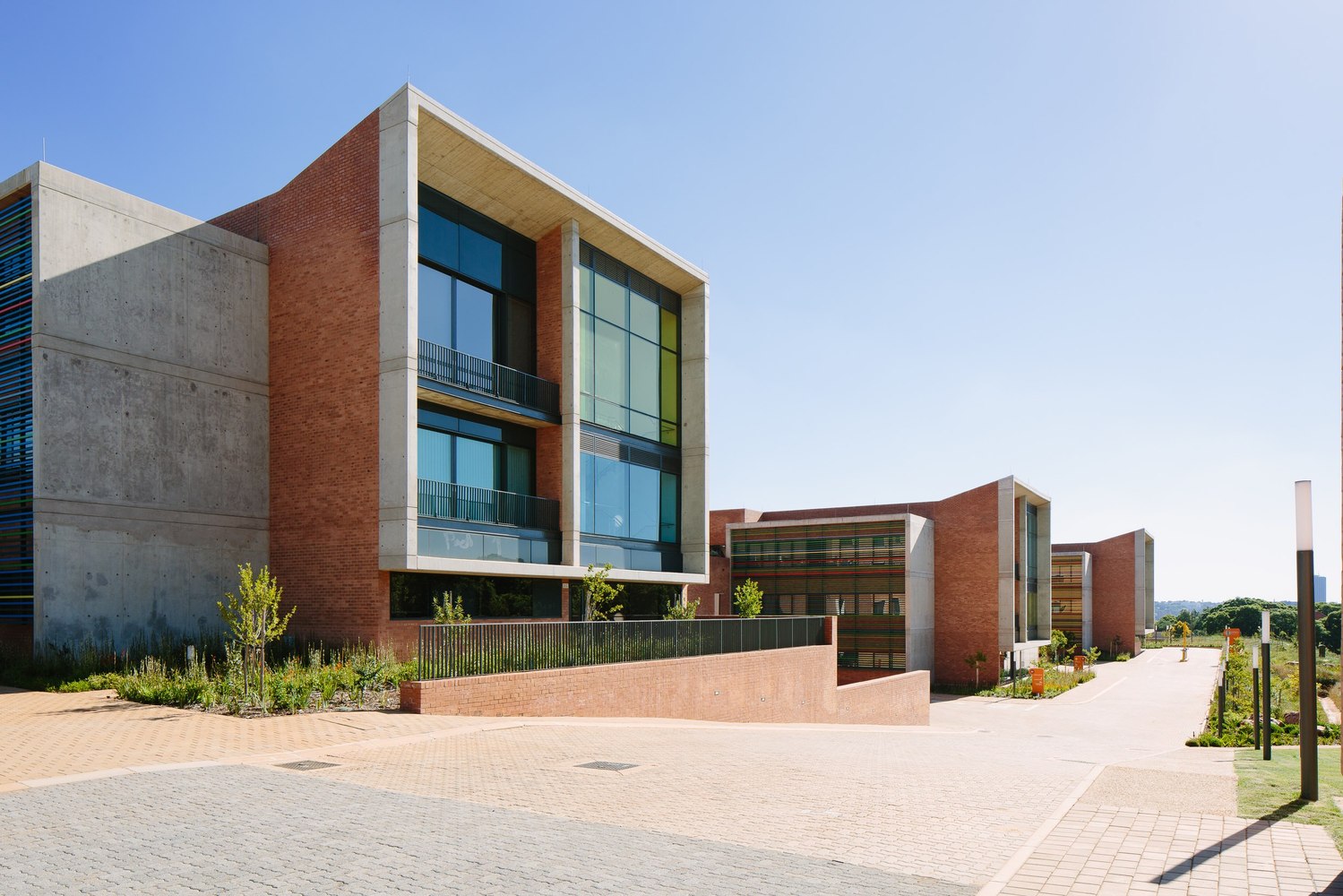Gallery of Nelson Mandela Children's Hospital / Sheppard Robson + John ...