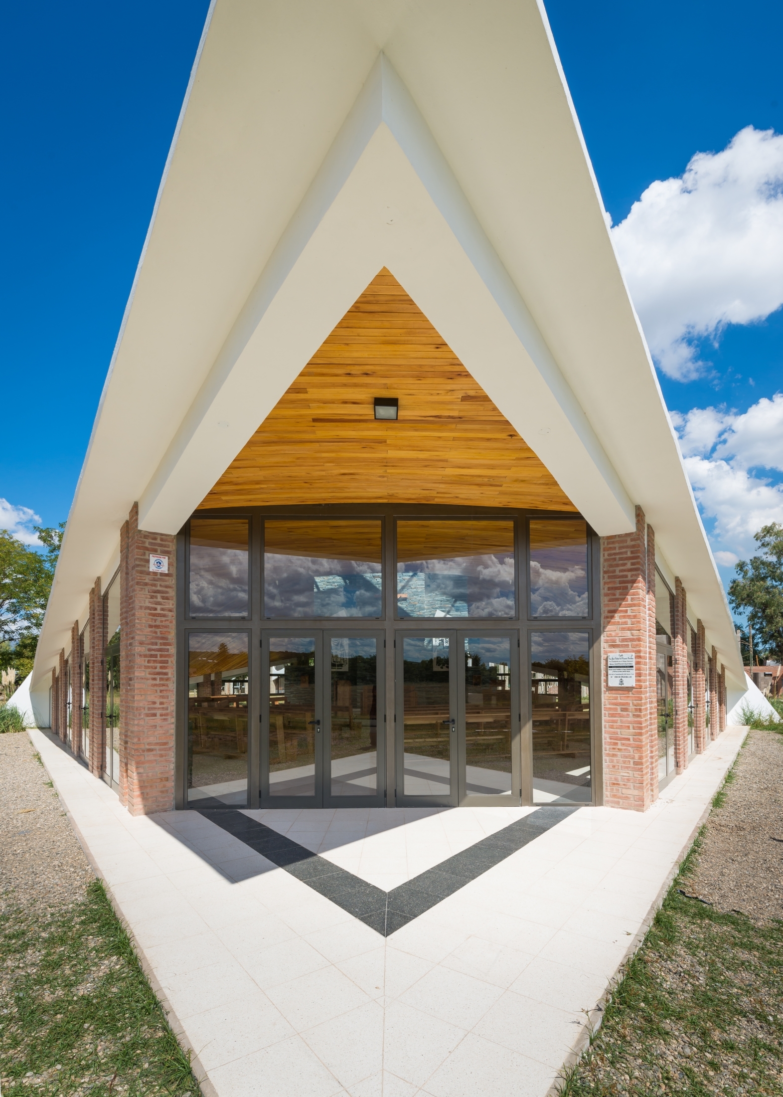 Gallery of Saint Father Brochero Chapel / Federico Ochoa - 8