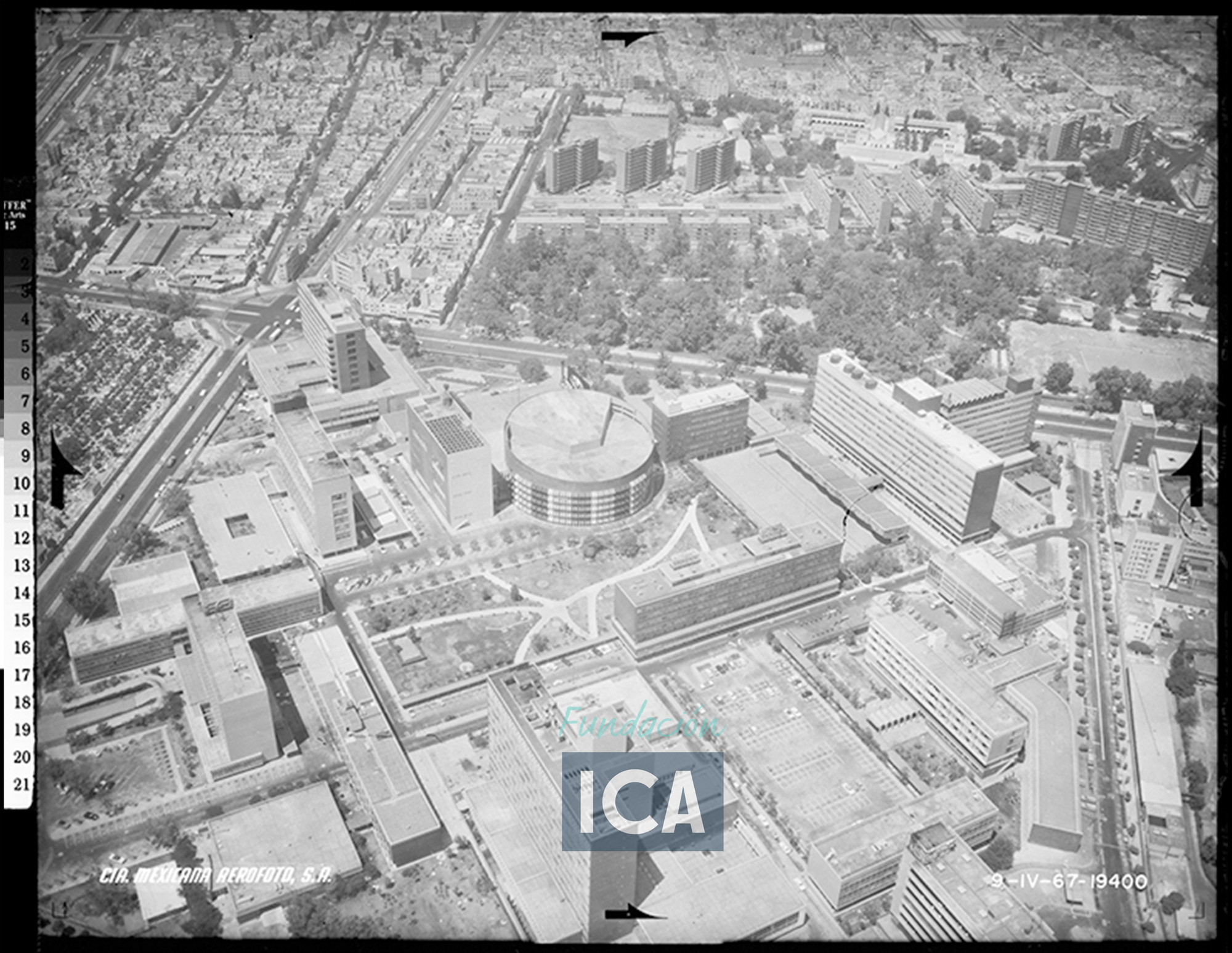 Galería de Arquitectura para la salud: el Centro Médico Nacional Siglo ...