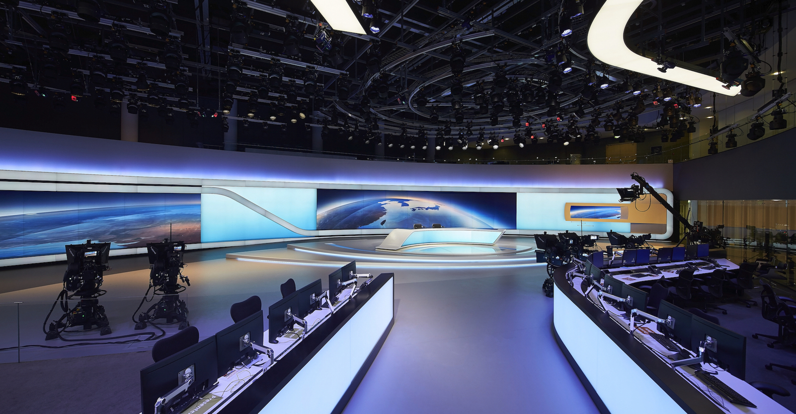 Gallery of Al Jazeera Network Studio Building / Veech X Veech - 25